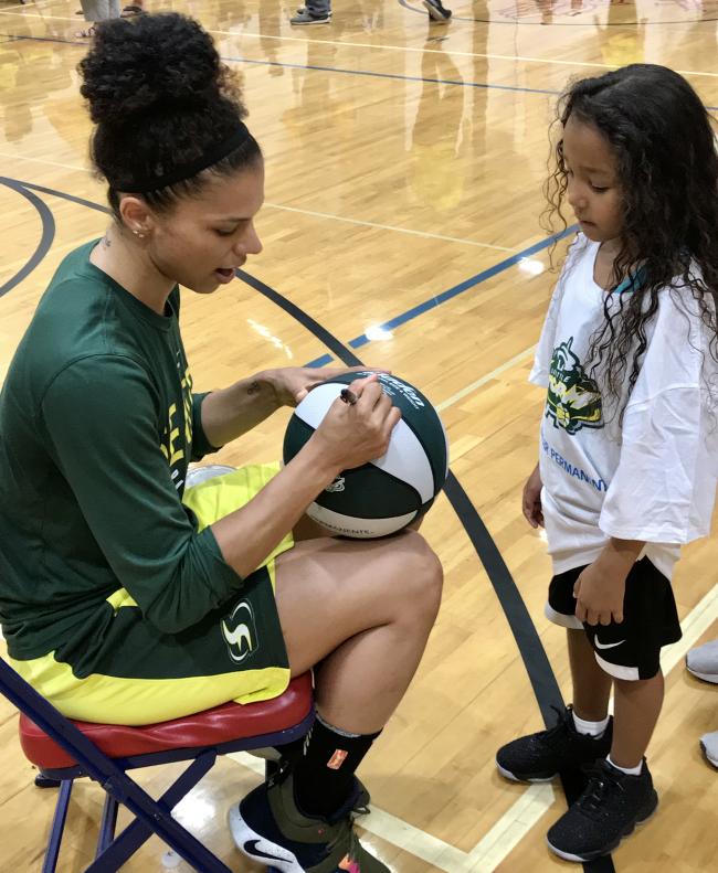 Seattle Storm helps kids score big with community practice | Westside ...